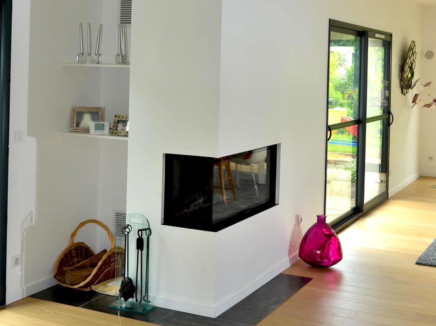 Cheminée d’angle avec étagères à Bosc-Guérard-Saint-Adrien - Origine Rouen